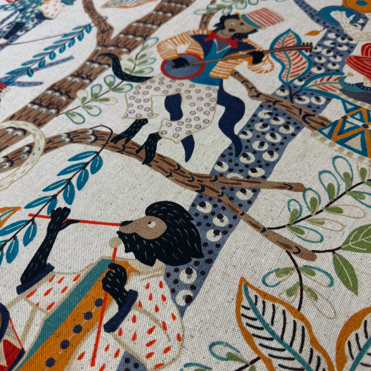 TREE PARTY -LINEN LOOK – The Dressmaker Fabrics