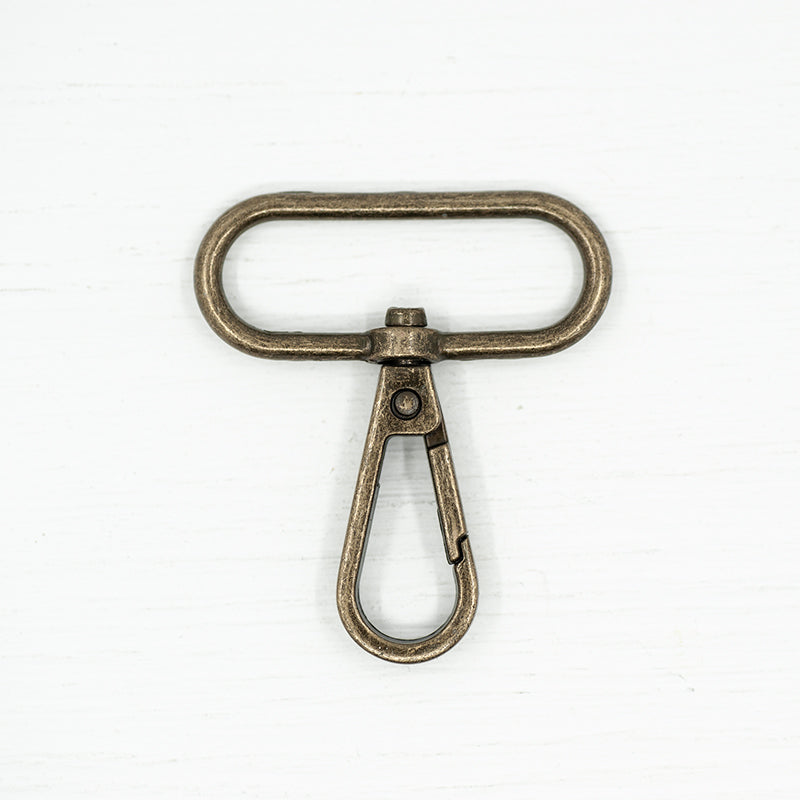 METAL SNAP HOOKS - 38mm – The Dressmaker Fabrics